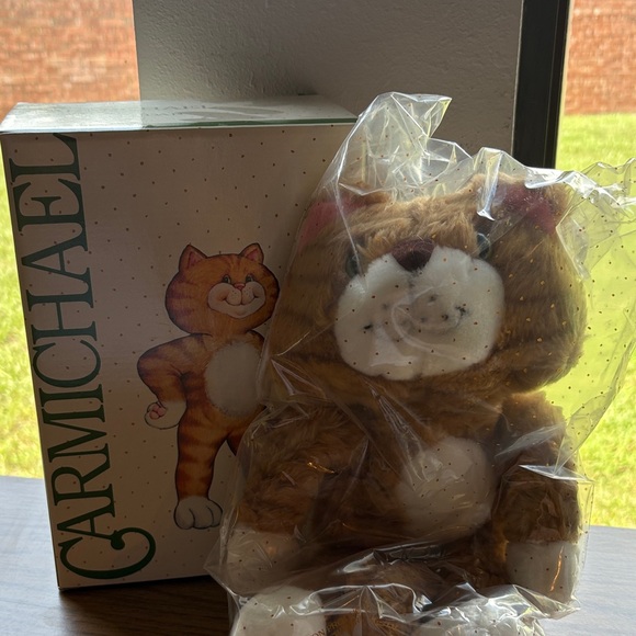 Avon | Cat | Avon Carmichael Brown And White Cat Plush Toy | Poshmark